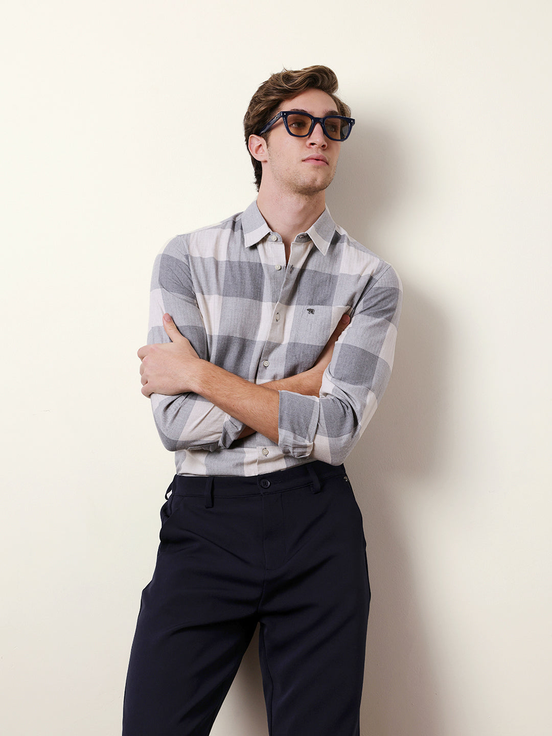Shop Grey & Cream Slim Fit Block Herringbone Checks Casual Shirt Online ...
