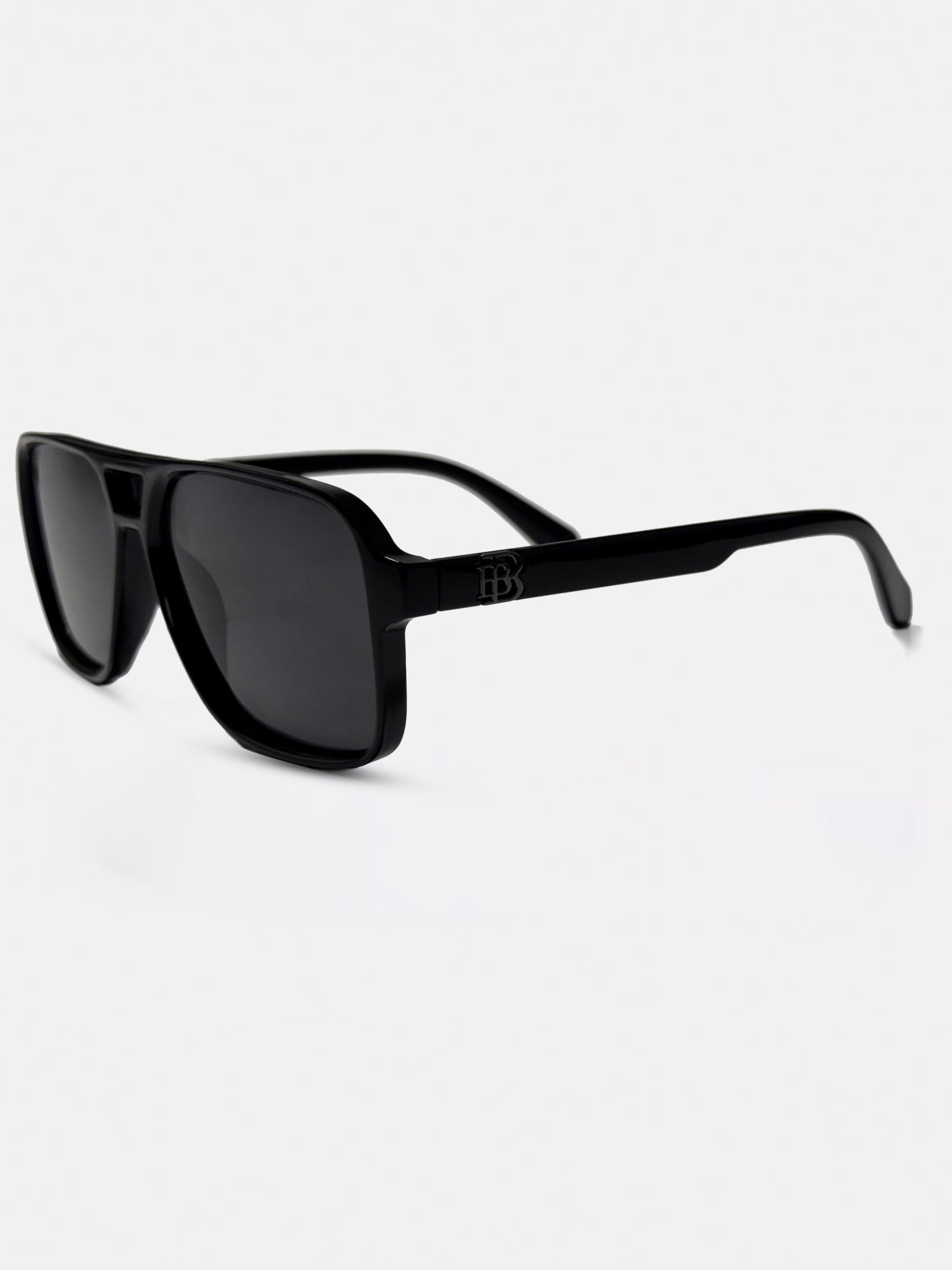 Shop Wayfarer Full-Rim Sunglasses with Black Frame and Polarized Smoke ...